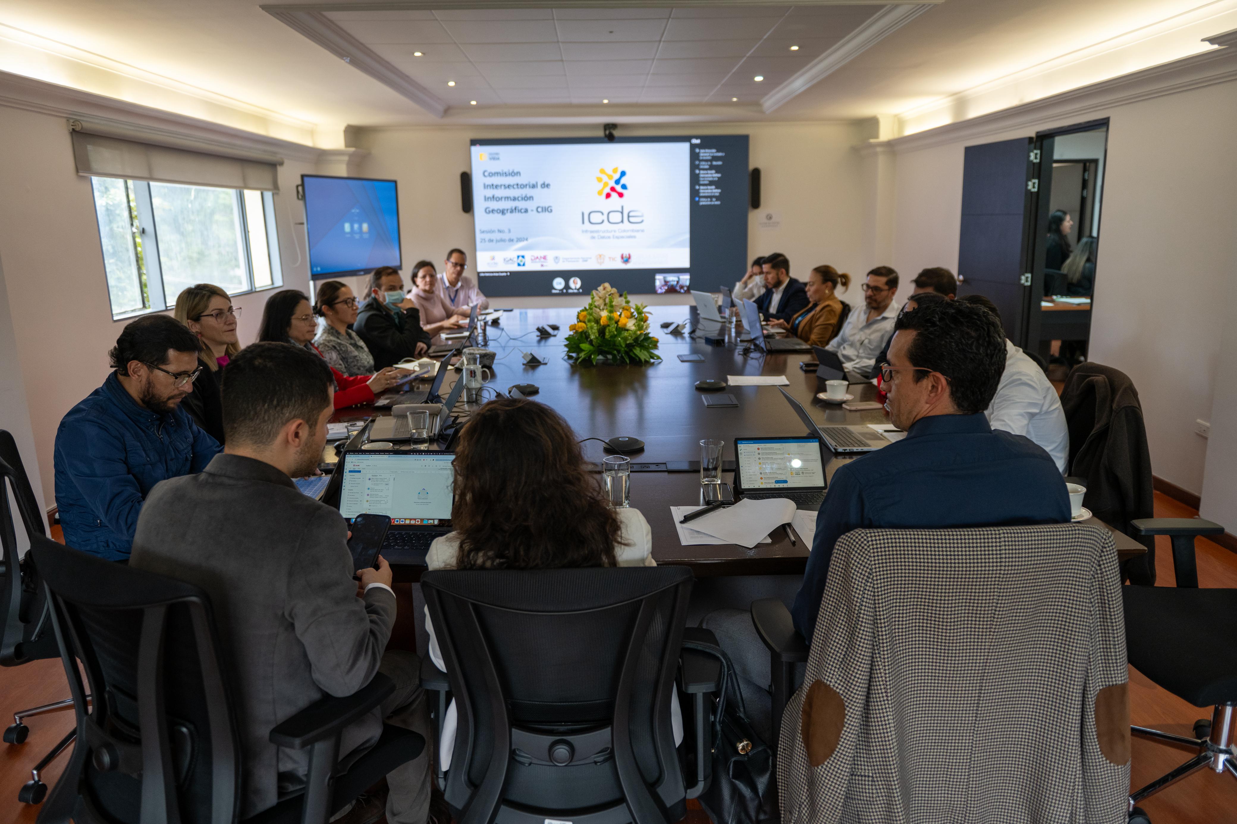 Aprobado el PEIGN: Transformando la Gestión de Información Geoespacial ...